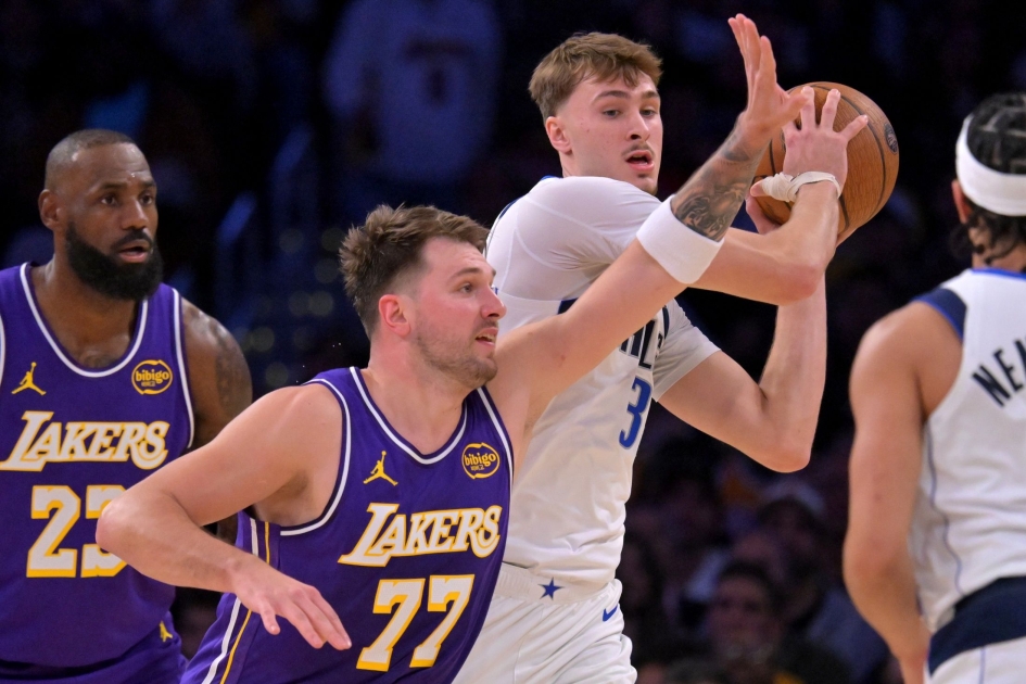 Curry, Doncic Are Playoff Locks — Avoid Flagg and Booker: Fantasy ...
